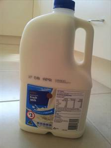 Coles Full Cream Milk - Photo